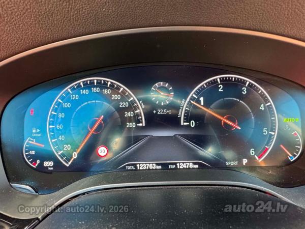 Balts BMW 5 Series 2019 Tallina, ar dzinēja tilpumu 2.00 L un nobraukumu 124 tūkst. km par 26000 €, foto 6 vietnē AUTOMOTO.COM.LV