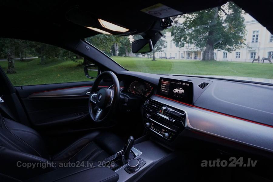 Balts BMW 5 Series 2019 Tallina, ar dzinēja tilpumu 3.00 L un nobraukumu 163 tūkst. km par 34000 €, foto 13 vietnē AUTOMOTO.COM.LV