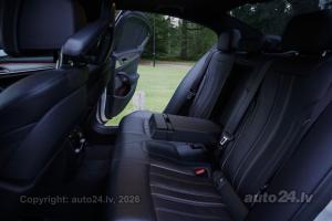 Balts BMW 5 Series 2019 Tallina, ar dzinēja tilpumu 3.00 L un nobraukumu 163 tūkst. km par 34000 €, foto 18 vietnē AUTOMOTO.COM.LV