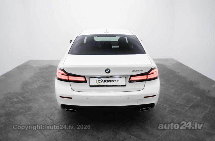 Balts BMW 5 Series 2020 Tallina, ar dzinēja tilpumu 2.00 L un nobraukumu 195 tūkst. km par 21999 €, foto 5 vietnē AUTOMOTO.COM.LV