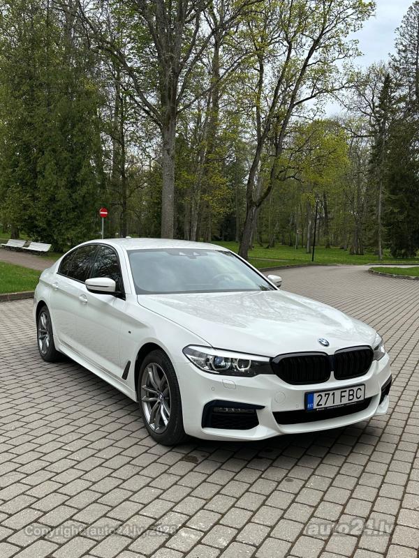 Balts BMW 5 Series 2020 Tallina, ar dzinēja tilpumu 2.00 L un nobraukumu 58 tūkst. km par 36900 €, foto  vietnē AUTOMOTO.COM.LV