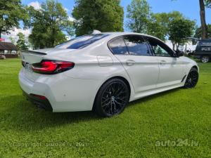 White BMW 5 Series 2020 in Tallinn, with an engine capacity of 2.00 L and mileage of 135 thousand km for 31000 €, photo 7 on AUTOMOTO.COM.LV