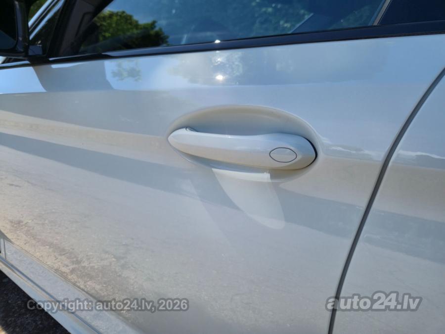 White BMW 5 Series 2020 in Tallinn, with an engine capacity of 2.00 L and mileage of 135 thousand km for 31000 €, photo 10 on AUTOMOTO.COM.LV