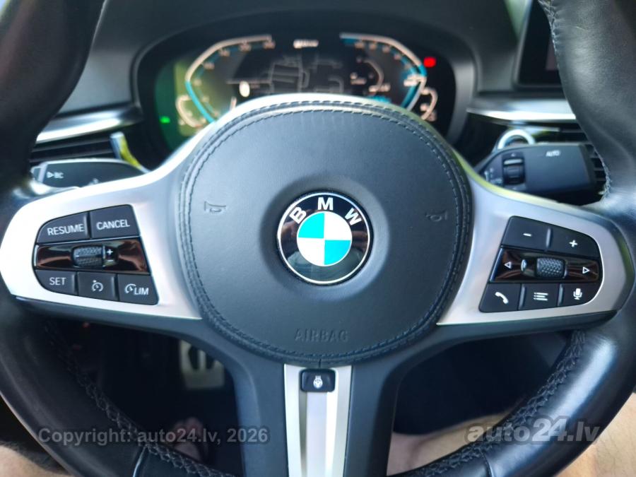 White BMW 5 Series 2020 in Tallinn, with an engine capacity of 2.00 L and mileage of 135 thousand km for 31000 €, photo 23 on AUTOMOTO.COM.LV