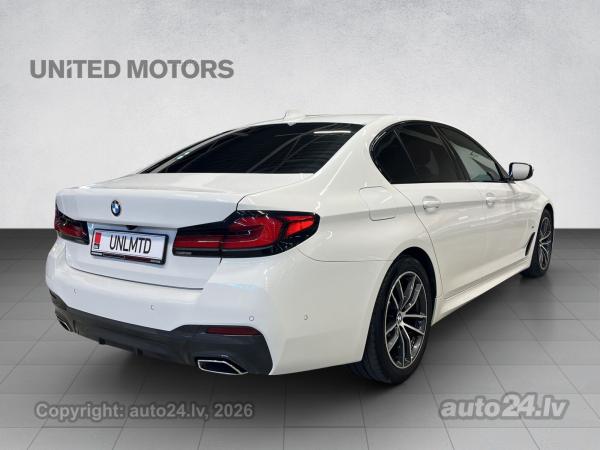 Balts BMW 5 Series 2021 Tallina, ar dzinēja tilpumu 2.00 L un nobraukumu 113 tūkst. km par 32900 €, foto 7 vietnē AUTOMOTO.COM.LV