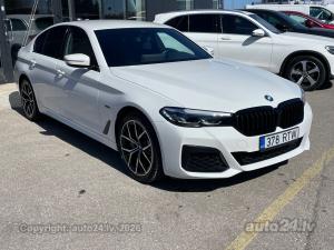 Balts BMW 5 Series 2023 Tartu, ar dzinēja tilpumu 2.00 L un nobraukumu 48 tūkst. km par 44990 €, foto 5 vietnē AUTOMOTO.COM.LV