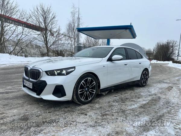 Белый БМВ 5 Серия 2024 в Таллин, объемом двигателя 2.00 л и пробегом 183 тыс. км за 42600 €, фото 11 на AUTOMOTO.COM.LV