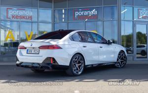 Balts BMW 5 Series 2025 Tallina, ar dzinēja tilpumu 3.00 L un nobraukumu 32 tūkst. km par 79990 €, foto 7 vietnē AUTOMOTO.COM.LV