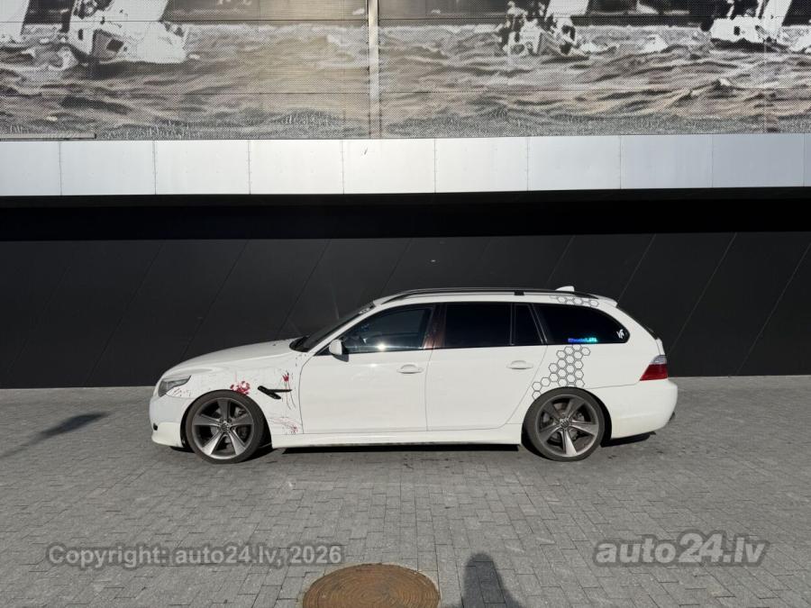 White BMW 5 Series 2008 in Tallinn, with an engine capacity of 3.00 L and mileage of 403 thousand km for 8499 €, photo 1 on AUTOMOTO.COM.LV