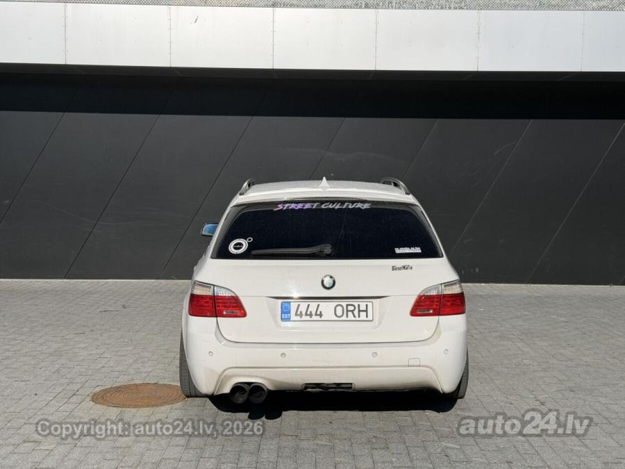 White BMW 5 Series 2008 in Tallinn, with an engine capacity of 3.00 L and mileage of 403 thousand km for 8499 €, photo 4 on AUTOMOTO.COM.LV