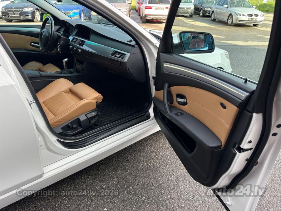 Balts BMW 5 Series 2008 Tartu, ar dzinēja tilpumu 2.00 L un nobraukumu 248 tūkst. km par 4999 €, foto 15 vietnē AUTOMOTO.COM.LV