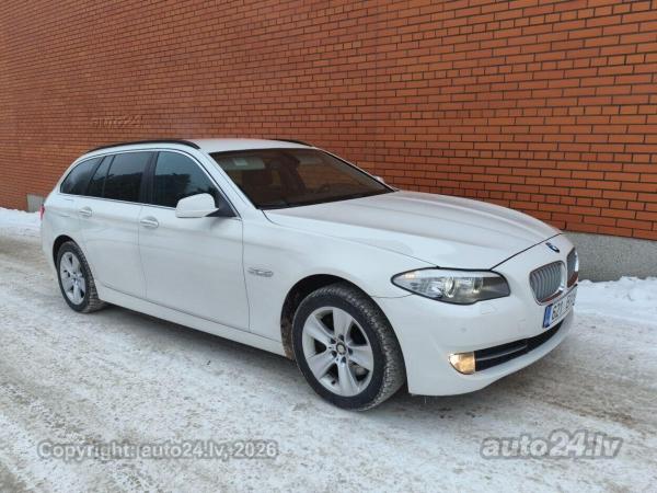 White BMW 5 Series 2011 in Viljandi, with an engine capacity of 3.00 L and mileage of 319 thousand km for 7900 €, photo 6 on AUTOMOTO.COM.LV