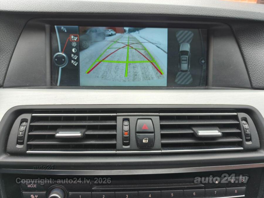 Balts BMW 5 Series 2011 Viljandi, ar dzinēja tilpumu 3.00 L un nobraukumu 319 tūkst. km par 7900 €, foto 15 vietnē AUTOMOTO.COM.LV