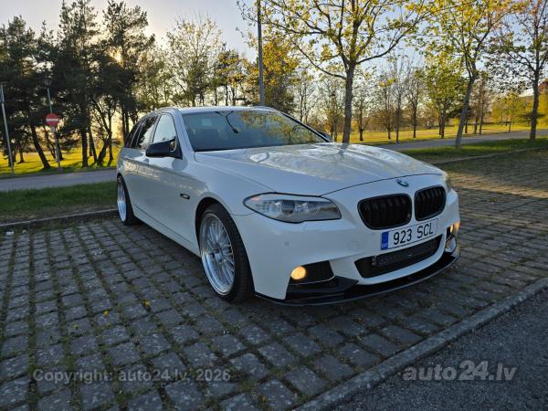 Белый БМВ 5 Серия 2011 в Таллин, объемом двигателя 2.00 л и пробегом 0 тыс. км за 7500 €, фото 2 на AUTOMOTO.COM.LV