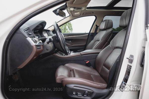 White BMW 5 Series 2013 in Tartu, with an engine capacity of 3.00 L and mileage of 288 thousand km for 12999 €, photo 8 on AUTOMOTO.COM.LV