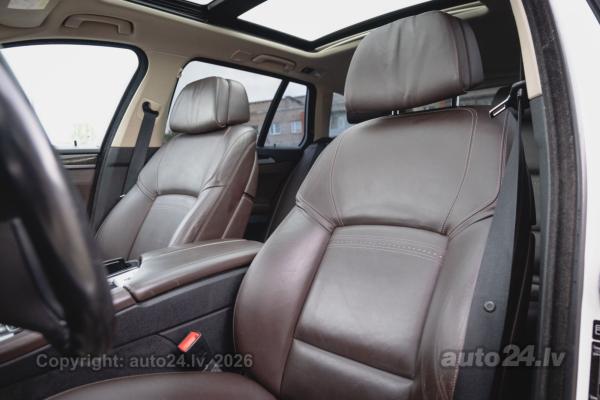 White BMW 5 Series 2013 in Tartu, with an engine capacity of 3.00 L and mileage of 288 thousand km for 12999 €, photo 9 on AUTOMOTO.COM.LV