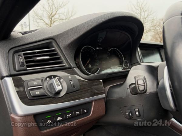 Balts BMW 5 Series 2014 Tartu, ar dzinēja tilpumu 3.00 L un nobraukumu 290 tūkst. km par 13990 €, foto 9 vietnē AUTOMOTO.COM.LV