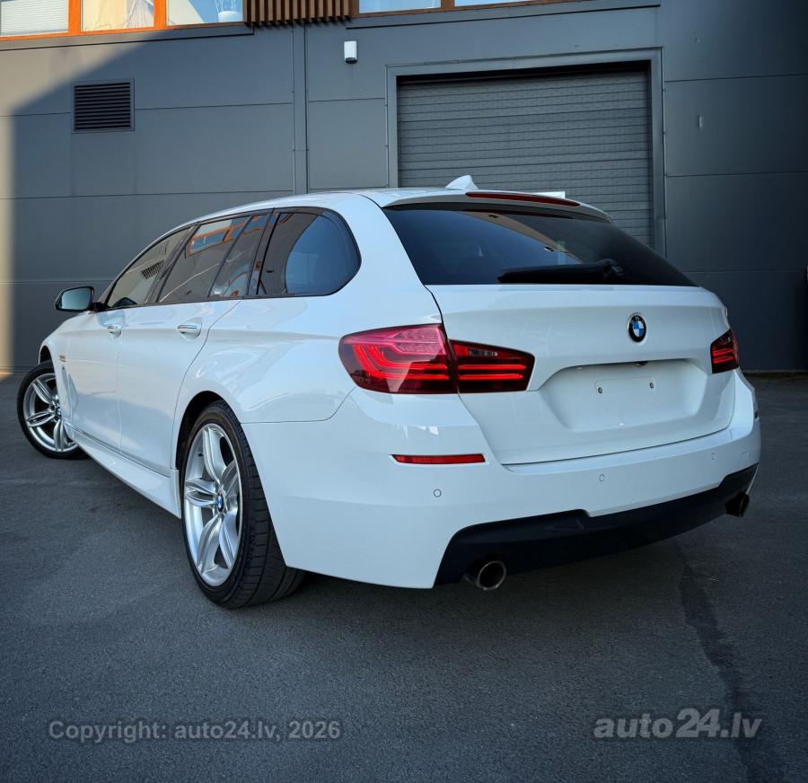 Balts BMW 5 Series 2014 Tallina, ar dzinēja tilpumu 3.00 L un nobraukumu 270 tūkst. km par 18000 €, foto 16 vietnē AUTOMOTO.COM.LV