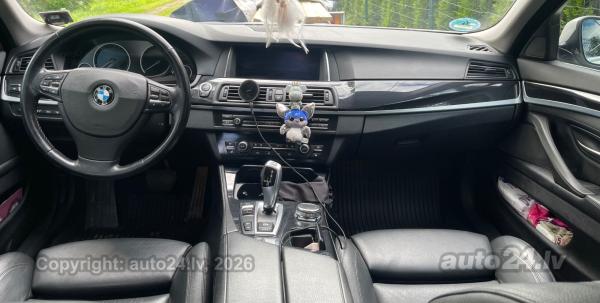 Balts BMW 5 Series 2014 Tallina, ar dzinēja tilpumu 3.00 L un nobraukumu 214 tūkst. km par 16000 €, foto 5 vietnē AUTOMOTO.COM.LV