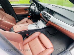 White BMW 5 Series 2014 in Tallinn, with an engine capacity of 2.00 L and mileage of 253 thousand km for 12900 €, photo 13 on AUTOMOTO.COM.LV
