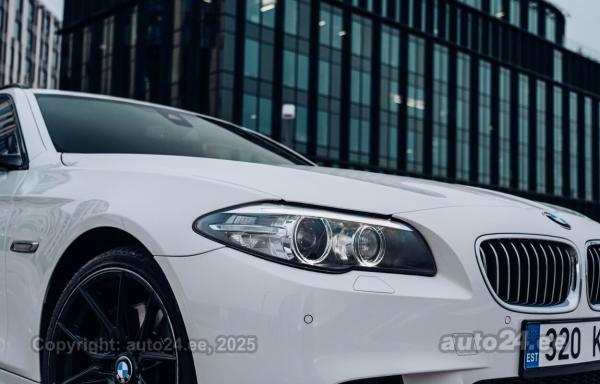Balts BMW 5 Series 2016 Tallina, ar dzinēja tilpumu 3.00 L un nobraukumu 311 tūkst. km par 17200 €, foto 6 vietnē AUTOMOTO.COM.LV