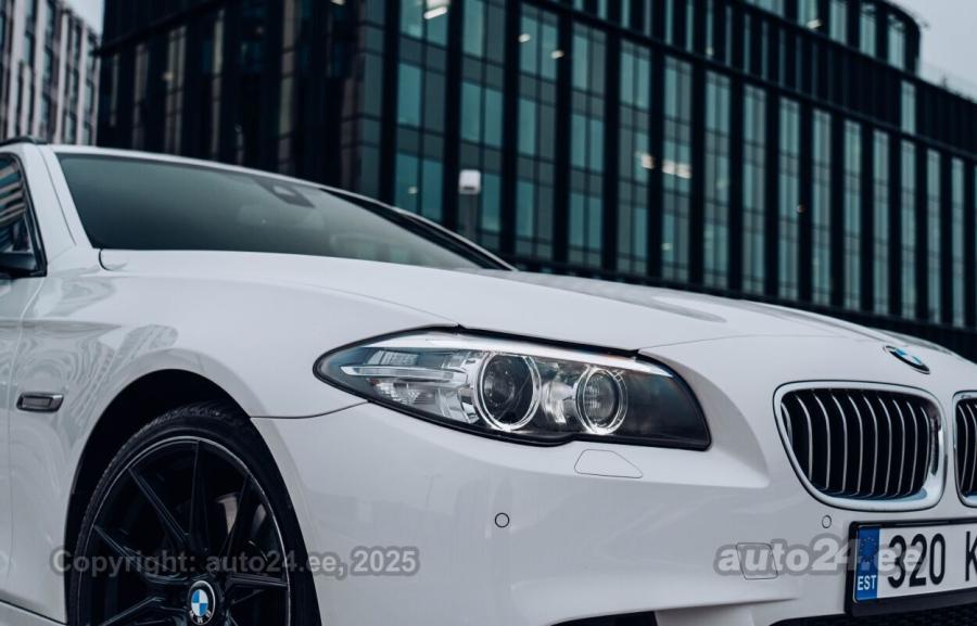 White BMW 5 Series 2016 in Tallinn, with an engine capacity of 3.00 L and mileage of 311 thousand km for 17200 €, photo 6 on AUTOMOTO.COM.LV