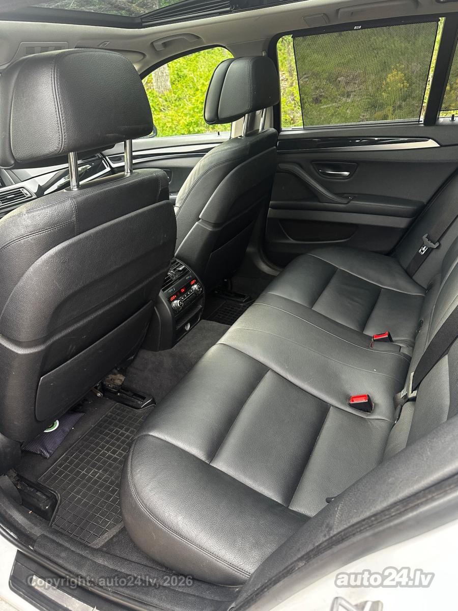 White BMW 5 Series 2016 in Tallinn, with an engine capacity of 2.00 L and mileage of 236 thousand km for 14900 €, photo 7 on AUTOMOTO.COM.LV