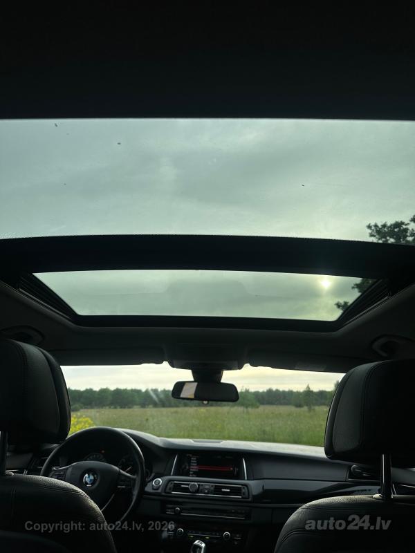 White BMW 5 Series 2016 in Tallinn, with an engine capacity of 2.00 L and mileage of 236 thousand km for 14900 €, photo 7 on AUTOMOTO.COM.LV
