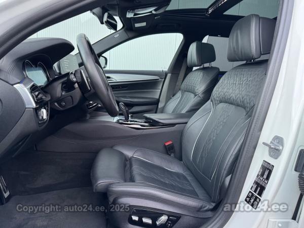 Balts BMW 5 Series 2017 Tartu, ar dzinēja tilpumu 3.00 L un nobraukumu 180 tūkst. km par 25990 €, foto 11 vietnē AUTOMOTO.COM.LV