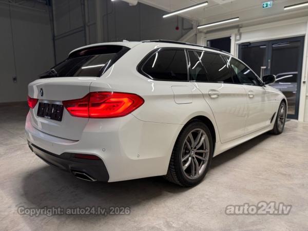 White BMW 5 Series 2017 in Tallinn, with an engine capacity of 3.00 L and mileage of 240 thousand km for 21490 €, photo 5 on AUTOMOTO.COM.LV