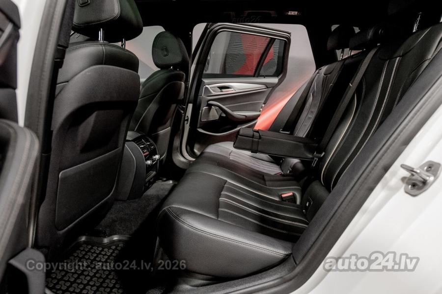 Balts BMW 5 Series 2017 Pērnava, ar dzinēja tilpumu 3.00 L un nobraukumu 190 tūkst. km par 24950 €, foto 16 vietnē AUTOMOTO.COM.LV
