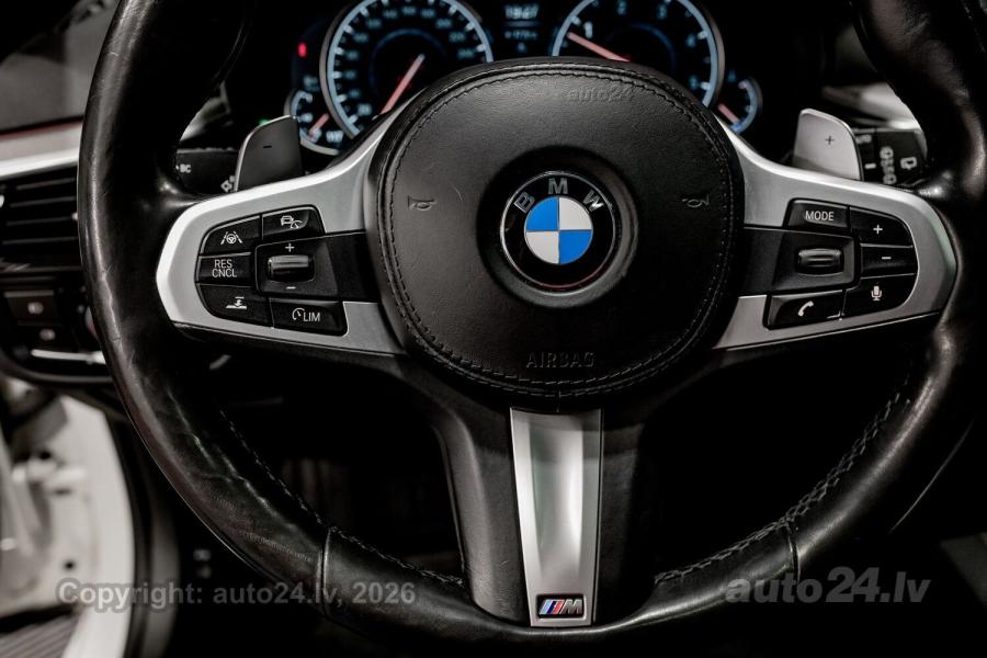 Balts BMW 5 Series 2017 Pērnava, ar dzinēja tilpumu 3.00 L un nobraukumu 190 tūkst. km par 24950 €, foto 20 vietnē AUTOMOTO.COM.LV