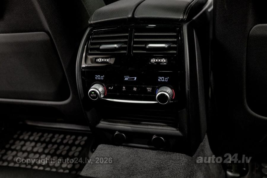 Balts BMW 5 Series 2017 Pērnava, ar dzinēja tilpumu 3.00 L un nobraukumu 190 tūkst. km par 24950 €, foto 25 vietnē AUTOMOTO.COM.LV