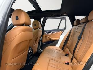 Белый БМВ 5 Серия 2017 в Таллин, объемом двигателя 3.00 л и пробегом 165 тыс. км за 24900 €, фото 7 на AUTOMOTO.COM.LV