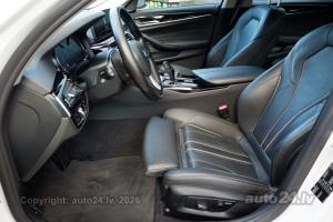 Balts BMW 5 Series 2017 Hāpsalu, ar dzinēja tilpumu 0.00 L un nobraukumu 183 tūkst. km par 18990 €, foto 10 vietnē AUTOMOTO.COM.LV