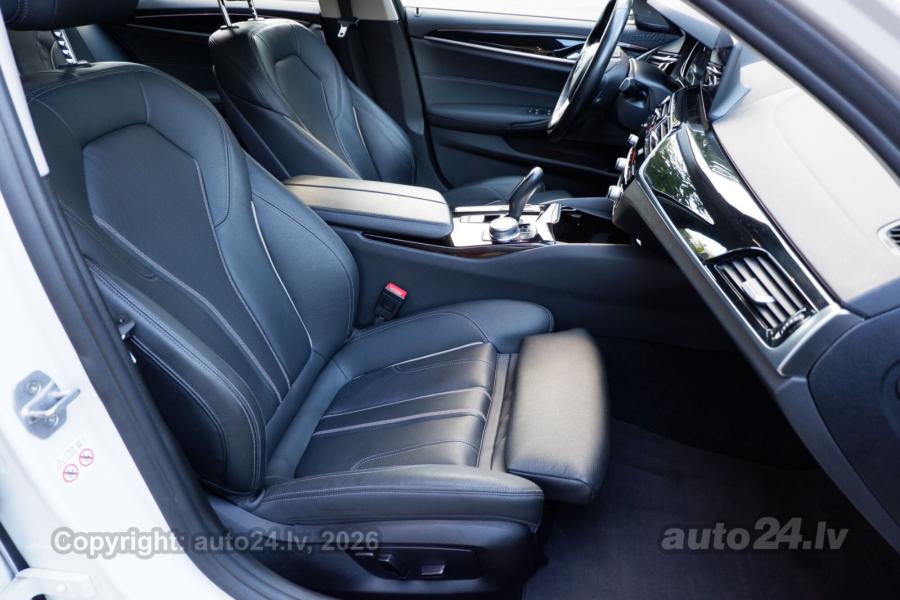 Balts BMW 5 Series 2017 Hāpsalu, ar dzinēja tilpumu 0.00 L un nobraukumu 183 tūkst. km par 18990 €, foto 11 vietnē AUTOMOTO.COM.LV