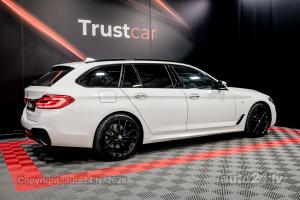 Balts BMW 5 Series 2017 Pērnava, ar dzinēja tilpumu 3.00 L un nobraukumu 182 tūkst. km par 21500 €, foto 8 vietnē AUTOMOTO.COM.LV