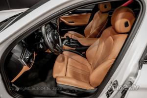Balts BMW 5 Series 2017 Pērnava, ar dzinēja tilpumu 3.00 L un nobraukumu 182 tūkst. km par 21500 €, foto 13 vietnē AUTOMOTO.COM.LV