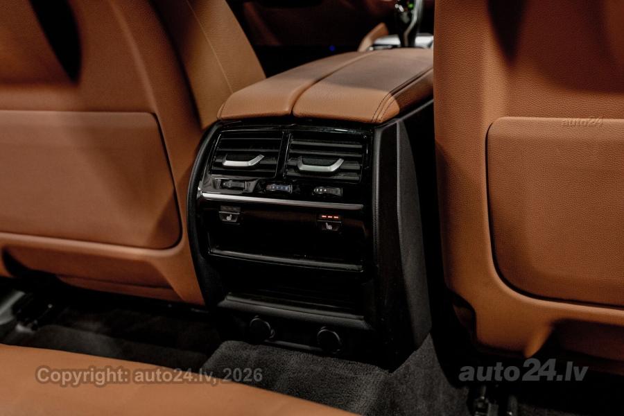 Balts BMW 5 Series 2017 Pērnava, ar dzinēja tilpumu 3.00 L un nobraukumu 182 tūkst. km par 21500 €, foto 20 vietnē AUTOMOTO.COM.LV