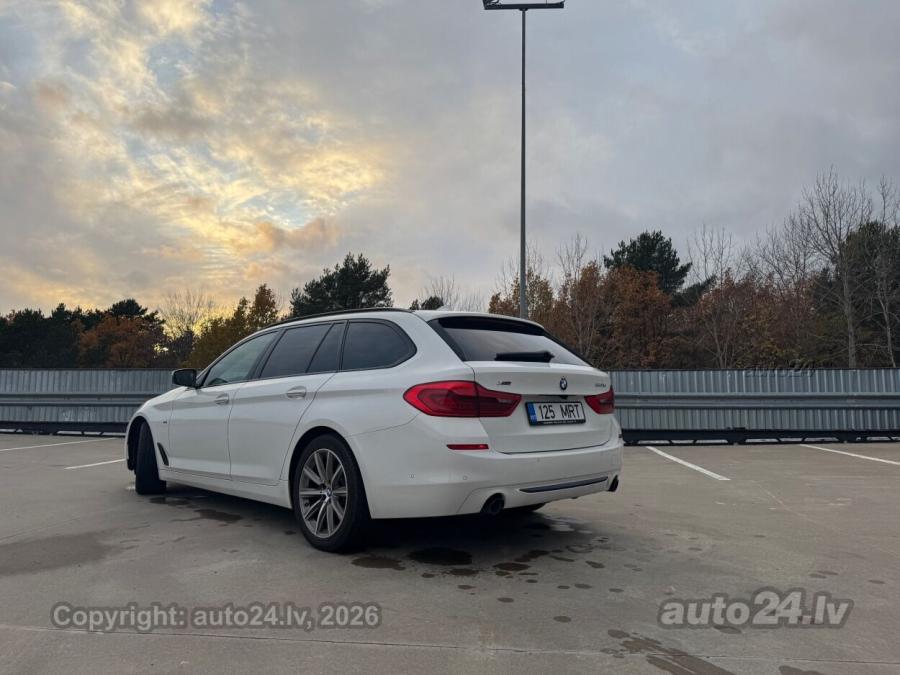 White BMW 5 Series 2017 in Tallinn, with an engine capacity of 2.00 L and mileage of 149 thousand km for 19990 €, photo 4 on AUTOMOTO.COM.LV