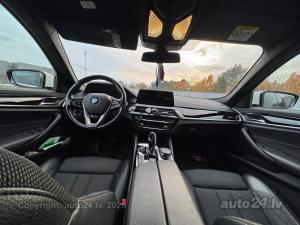 White BMW 5 Series 2017 in Tallinn, with an engine capacity of 2.00 L and mileage of 149 thousand km for 19990 €, photo 10 on AUTOMOTO.COM.LV