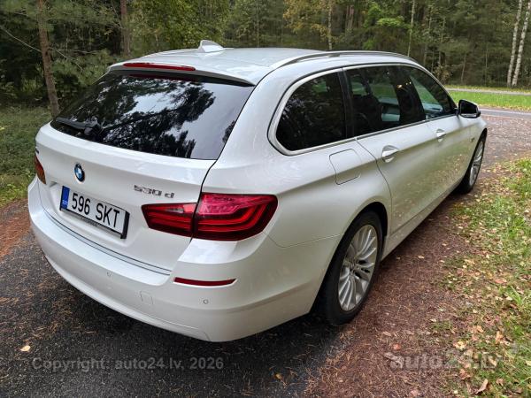 Balts BMW 5 Series 2017 Pērnava, ar dzinēja tilpumu 3.00 L un nobraukumu 257 tūkst. km par 13990 €, foto 5 vietnē AUTOMOTO.COM.LV