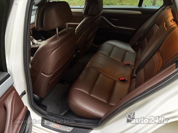 Balts BMW 5 Series 2017 Pērnava, ar dzinēja tilpumu 3.00 L un nobraukumu 257 tūkst. km par 13990 €, foto 10 vietnē AUTOMOTO.COM.LV