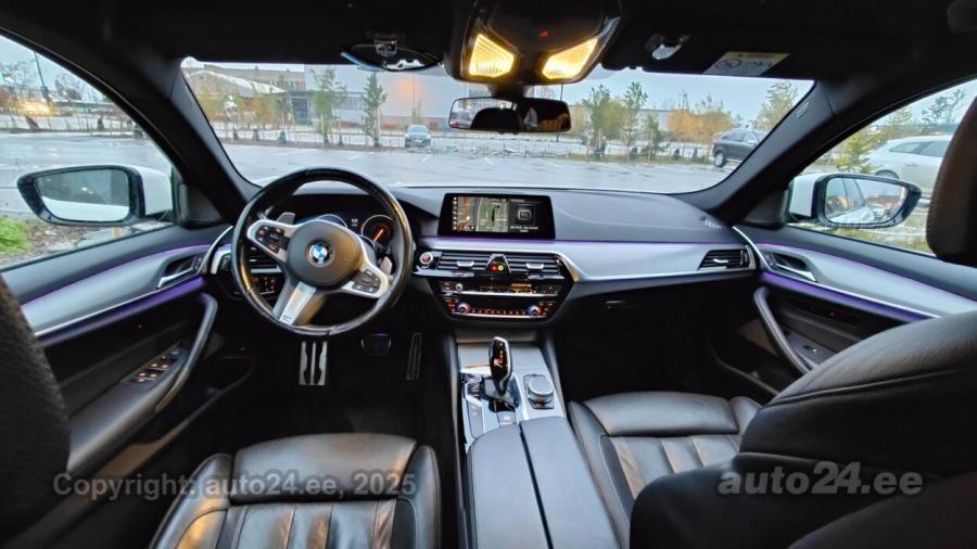 Balts BMW 5 Series 2018 Tallina, ar dzinēja tilpumu 3.00 L un nobraukumu 141 tūkst. km par 29000 €, foto 9 vietnē AUTOMOTO.COM.LV