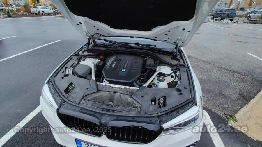 Balts BMW 5 Series 2018 Tallina, ar dzinēja tilpumu 3.00 L un nobraukumu 141 tūkst. km par 29000 €, foto 13 vietnē AUTOMOTO.COM.LV