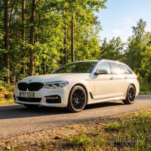 White BMW 5 Series 2018 in Tallinn, with an engine capacity of 3.00 L and mileage of 144 thousand km for 31500 €, photo 4 on AUTOMOTO.COM.LV