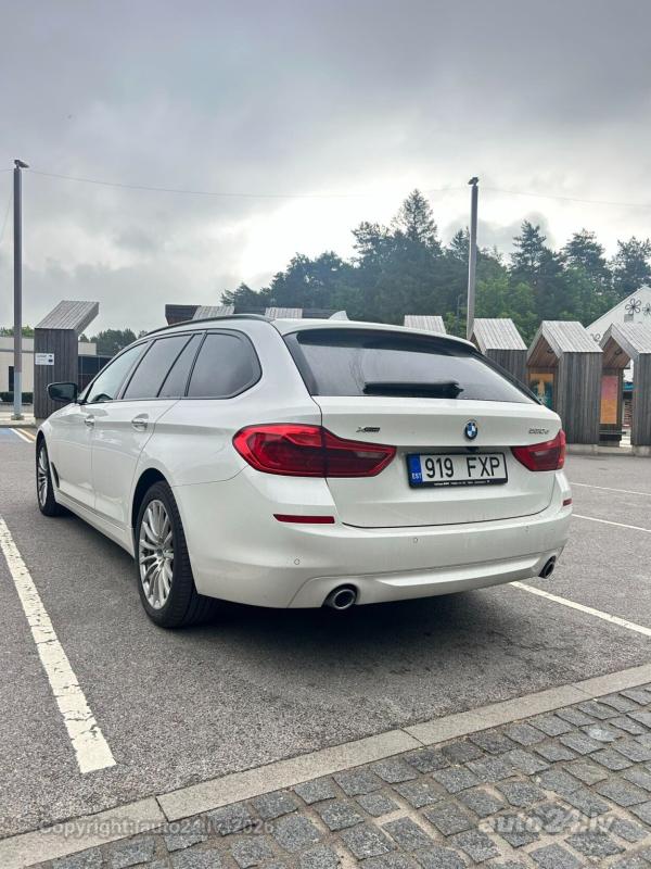 White BMW 5 Series 2018 in Tallinn, with an engine capacity of 3.00 L and mileage of 159 thousand km for 26000 €, photo 6 on AUTOMOTO.COM.LV