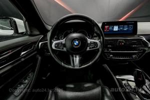 White BMW 5 Series 2018 in Parnu, with an engine capacity of 3.00 L and mileage of 348 thousand km for 14999 €, photo 17 on AUTOMOTO.COM.LV