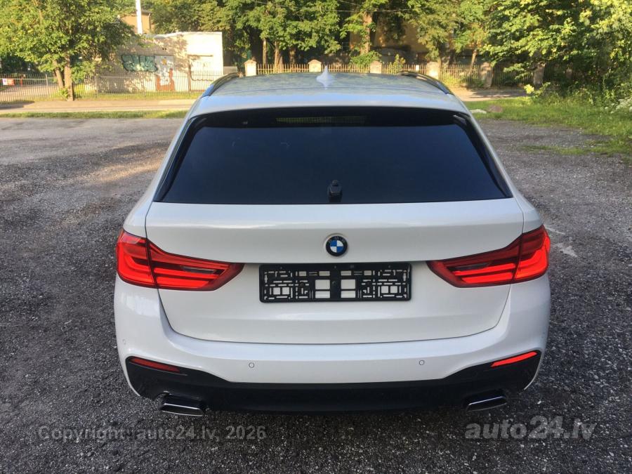 Balts BMW 5 Series 2018 Tallina, ar dzinēja tilpumu 3.00 L un nobraukumu 249 tūkst. km par 25555 €, foto 7 vietnē AUTOMOTO.COM.LV