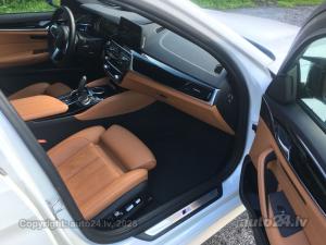 Balts BMW 5 Series 2018 Tallina, ar dzinēja tilpumu 3.00 L un nobraukumu 249 tūkst. km par 25555 €, foto 13 vietnē AUTOMOTO.COM.LV